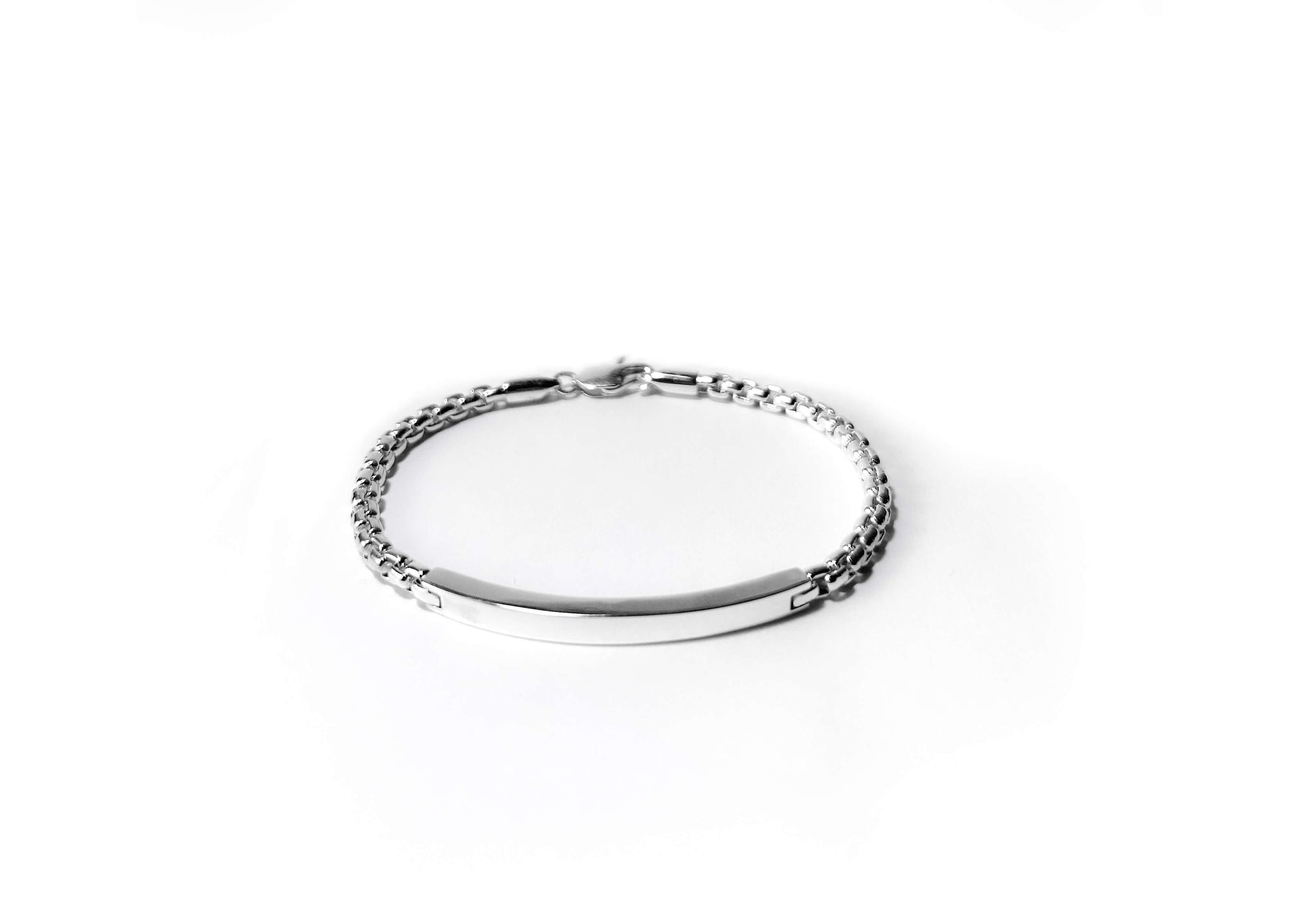 Buy Zavi Bracelet in 925 Sterling Silver Online - AYA'S